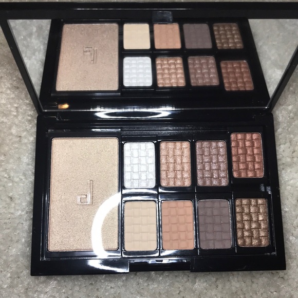 Doucce | Makeup | Doucce Freematic Eyeshadow Pro Palette | Poshmark